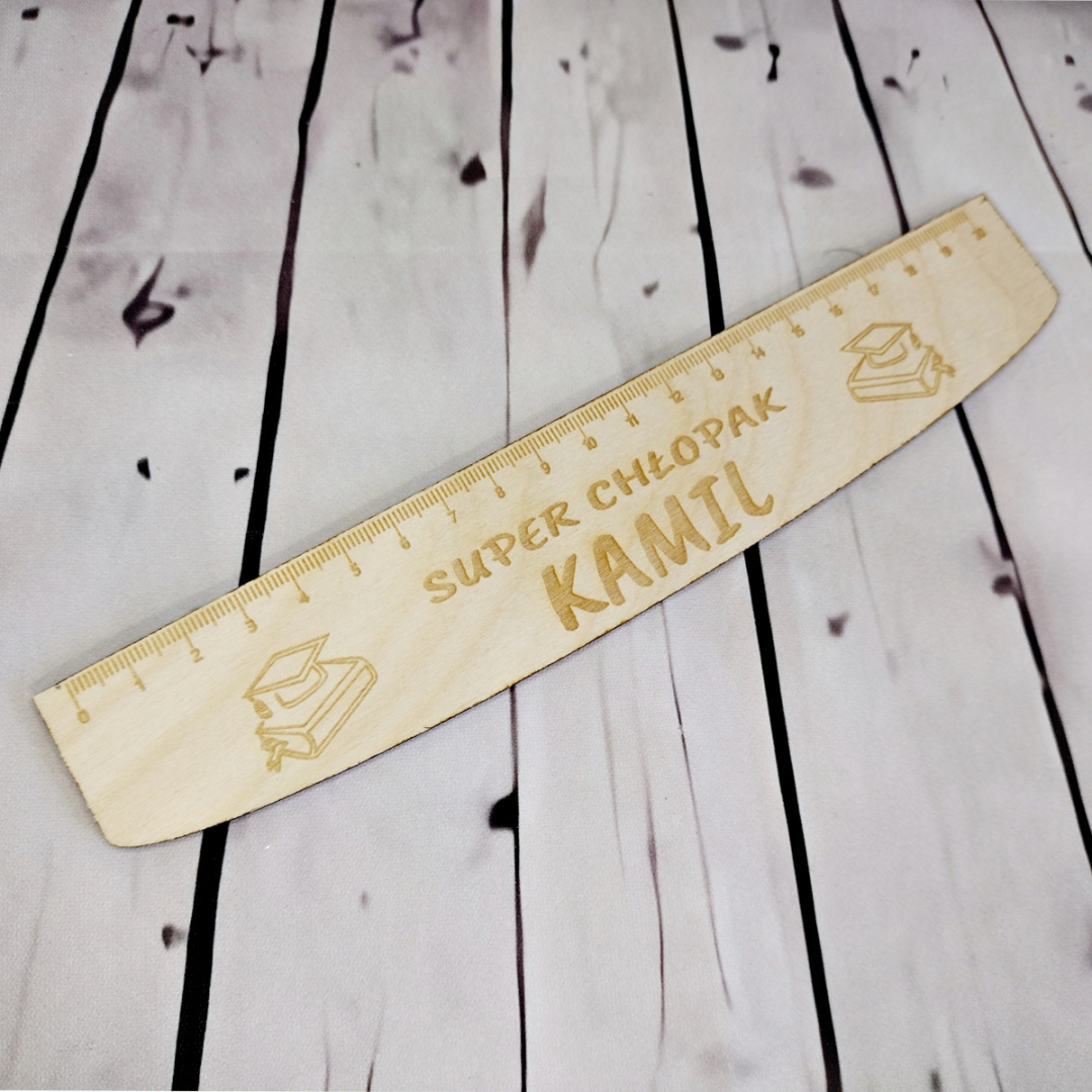 Linijki prezent dla uczniów na zakończenie szkoły prezenty na koniec szkoły